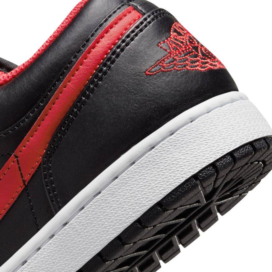 Nike Air Jordan 1 Low Erkek Basketbol Ayakkabısı 553558-063
