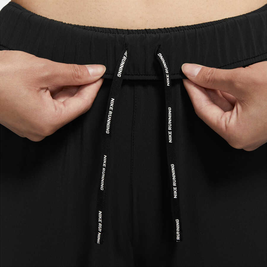 Nike Dri-FIT Essential Pant Kadın Eşofman Altı DH6975-010