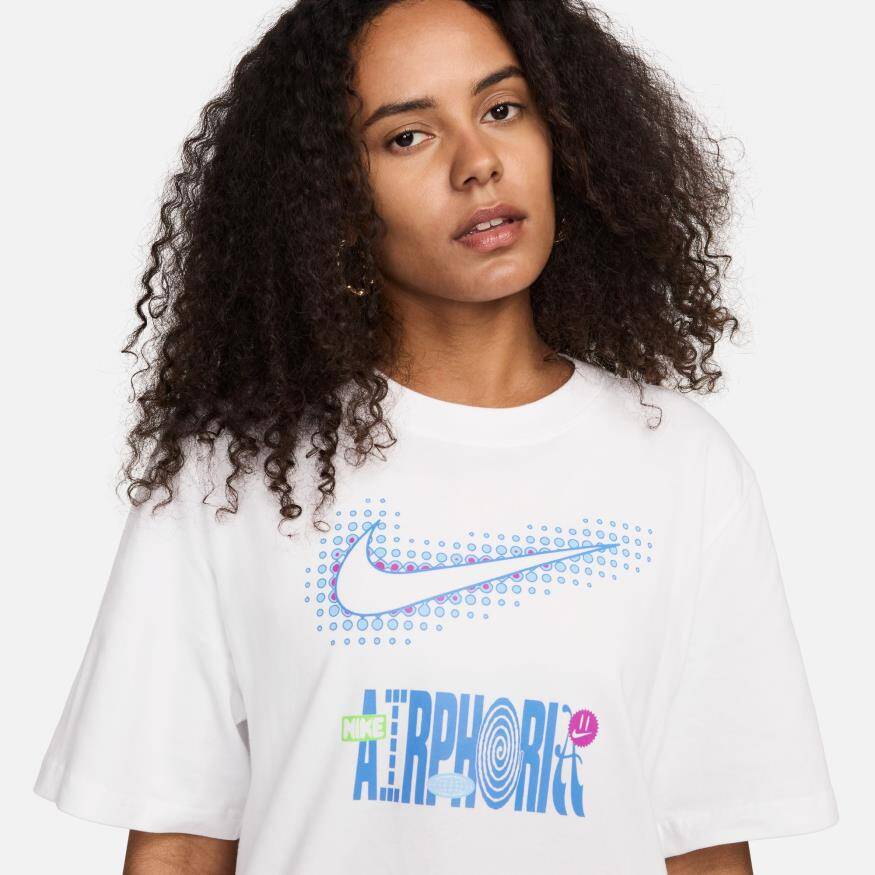 Nike NSW Tee Oc2 Bf Festival Kadın Tişört FV4262-100